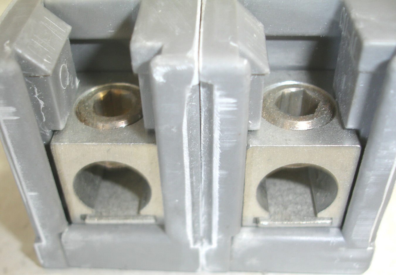 Milbank 200 Amp Plug-In Main Breaker - UQFP200 | Arck Electric – Arck ...